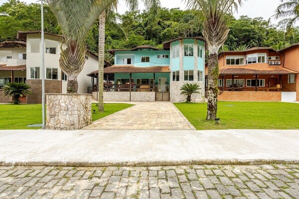 House With Exclusive Beach - Angra Dos Reis - Ilha Grande