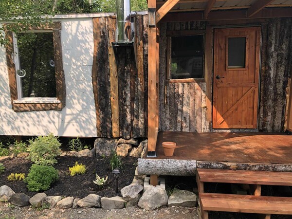 La Cabane Aux Chevaux Rustic Chalet With View Of The Horses - New England