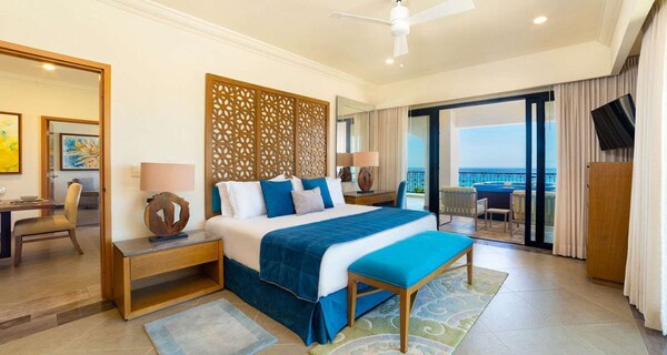 Villa La Valencia Luxurious Oceanfront Los Cabos Resort - San José del Cabo