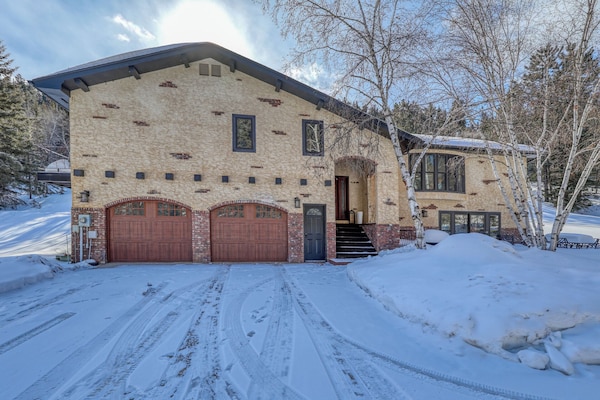 Beautiful Newly Remodeled - 4 King Beds! Just Opened For Sturgis - Book Fast! - Deadwood, SD