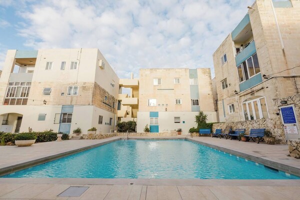 Relax With The Whole Family At This Peaceful Place To Stay - Malta