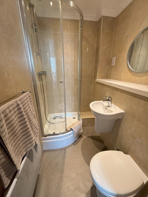 Millgrove House Apartment No 5 With City View Minutes From The Beach - Eastbourne