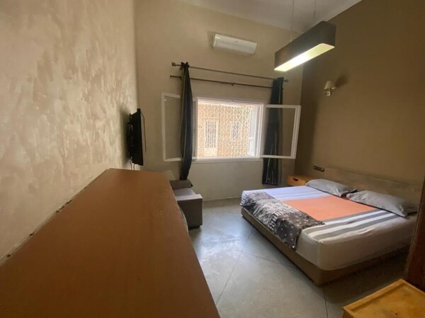 Appartement En Plein Centre-ville - Fès