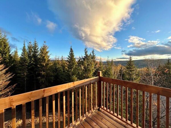 Immersion Dans La Nature, Chalet Perché En Forêt! - Charlevoix