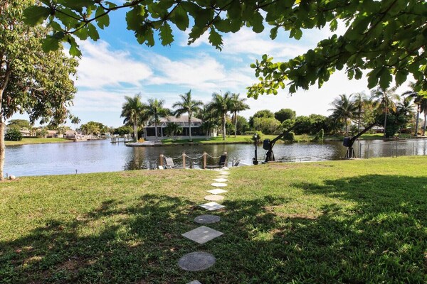The Cape 3 Gulf Access - Cape Coral, FL