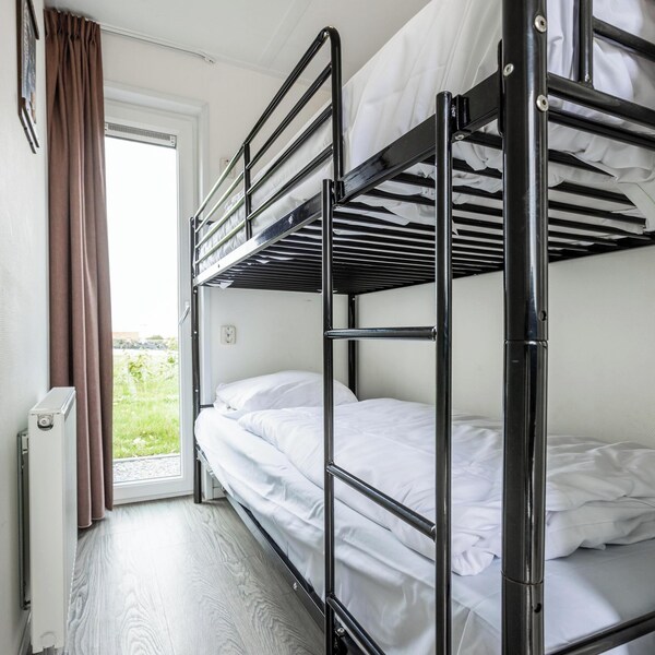 Ravenbosch - Sauna - Three Bedroom Resort, Sleeps 6 - 