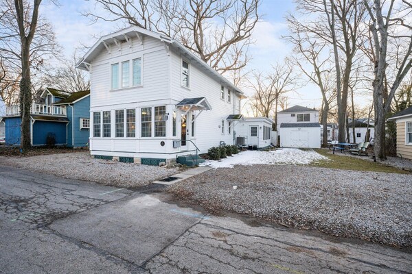 228 Laurel Close To Downtown And The Lake! - プット＝イン＝ベイ, OH