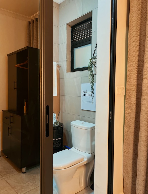 Charming Tiny Apartment With Wifi In Vibrant Kigali - Kigali