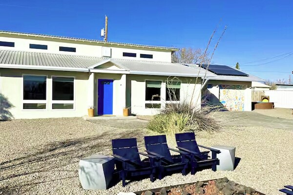 Blue Agave Marfa - Stylish Escape - Marfa, TX