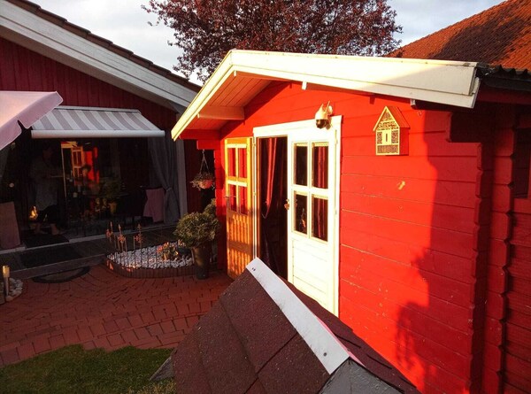 Rotes Schwedenhaus\nhaustierfreundlich ! - Haselünne