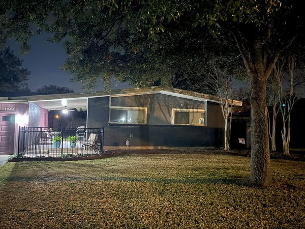 Southern Bungalow Charm - Baton Rouge, LA
