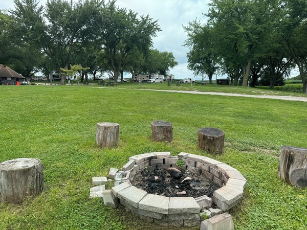 Tranquil Cabin Retreat W/ Water Trampoline, Fishing Pond, & Family Activities - Iowa