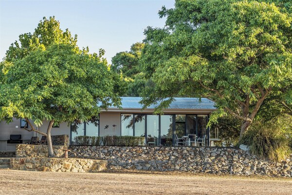 Petra Olive 1 - Exclusive Escapes - Yallingup