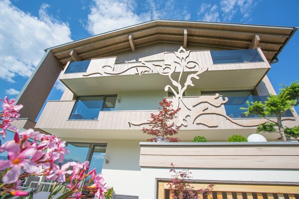 Enjoy The Alps | Lifestyle In The Mountains! - Flachau