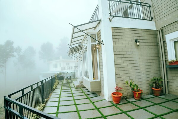 Luxury 3-bedroom Villa In Charming Kotagiri With Wifi - Mettupalayam