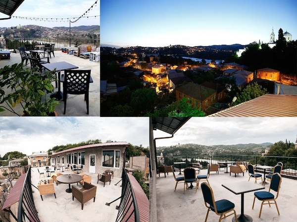 Elegant 7-bedroom Home With Modern Amenities And Stunning Views In Kutaisi - Kutaisi