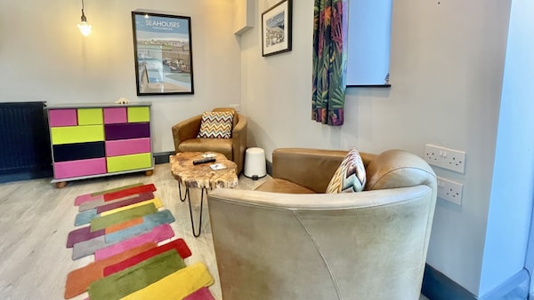 Deluxe-self Catering Sleeps 2 -Salmon - Pets - Seahouses
