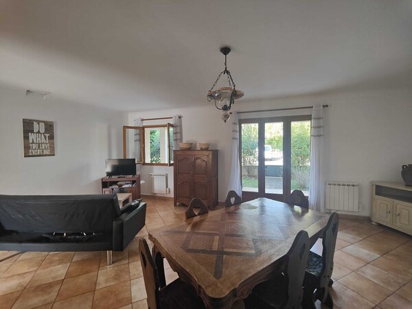2-bedroom Apartment With Garden, 5-minute Walk From Lac De Ste Croix. - Les Salles-sur-Verdon