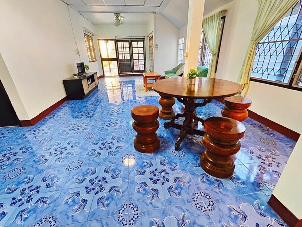 Charming 2-bedroom House In Peaceful Chiang Mai With Wifi, Ac - Doi Saket District