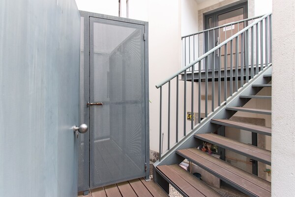 Modern Apartment In Graça - Alfama