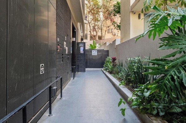 Alenby Luxury Apartment By Nimizz One Bedroom Apartment - Aéroport de Tel Aviv Ben Gurion (TLV)