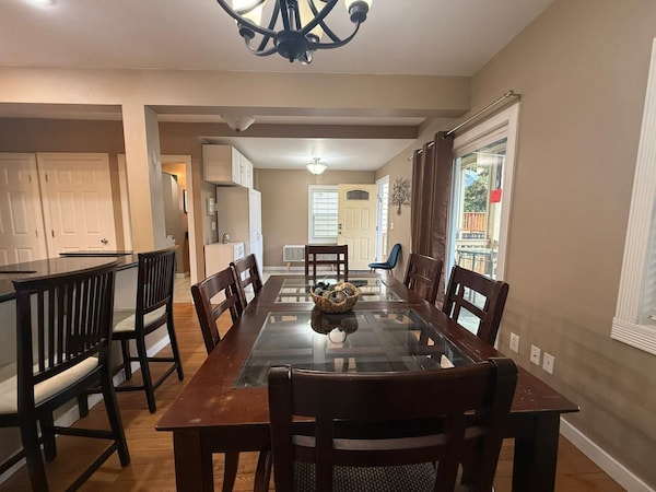 Charming 3-br Home Close To Swedish Cherry Hill - Windermere - Seattle