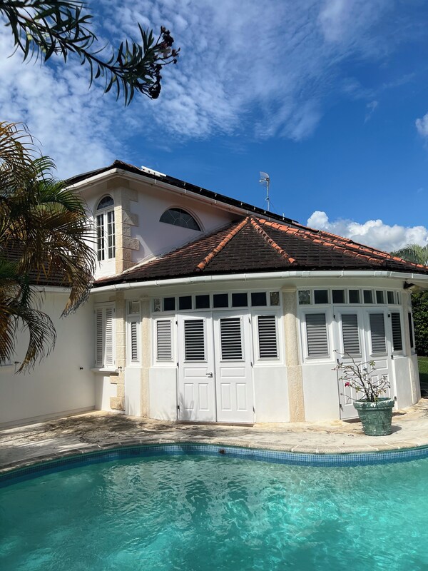 Marzalea Villa In Beautiful Barbados, St. James - Barbados