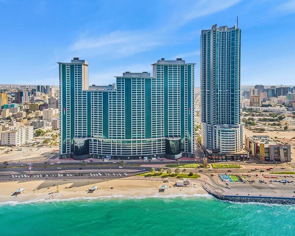 Beachfront Luxury Apartments - Ajman
