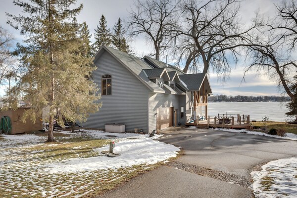 Lakefront Gem W\/ Dock In New London! - Belgrade, MN