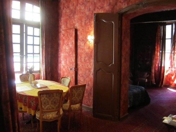 Charming Apartment Overlooking Place Des 3 Ormeaux - Aix-en-Provence