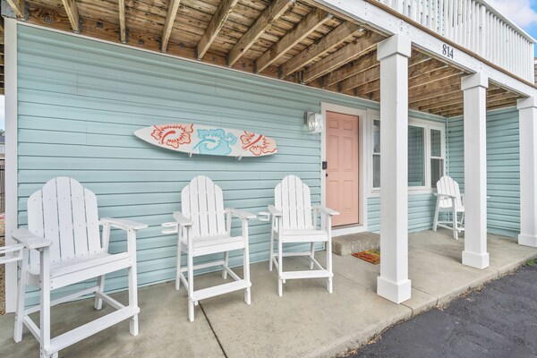 New Listing- Across The Street From The Ocean -Private Beach House With Pool - North Myrtle Beach, SC