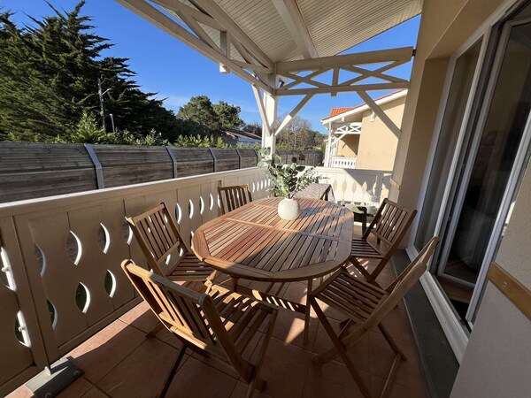 116 - Bel Appartement Rénové Avec Goût Dans Une Résidence 3 *** - Soulac-sur-Mer