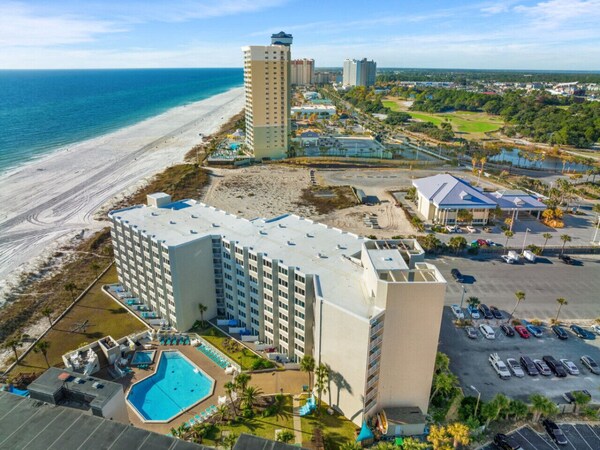 Top Of The Gulf 506 - Beach Front Resort - Ocean View Free Beach Chair Service - Florida