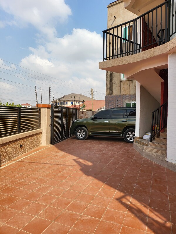 Entire 2 Bedroom Apartment In East Legon- Accra - Accra