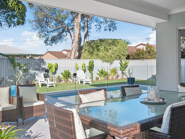 Calypso - Pool, Walk To Beach, Sawtell - Coffs Harbour