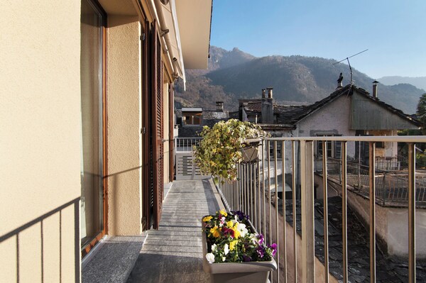 Apartment 'Bossi View' With Mountain View, Wi-fi And Air Conditioning - Chiavenna