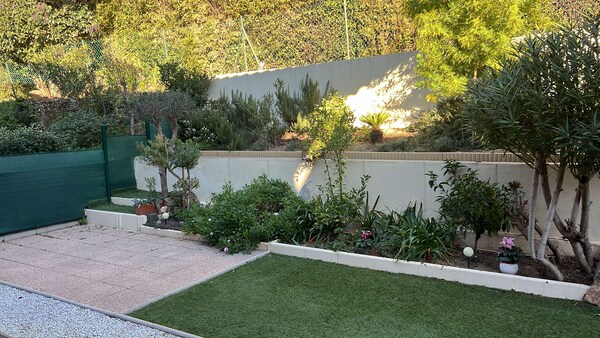 T2 With Private Garden In Secure Condominium - La Seyne-sur-Mer