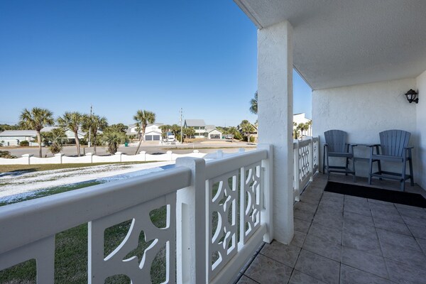 Stunning 2-bedroom Condo In El Matador, Fort Walton Beach, Fl - Fort Walton Beach, FL