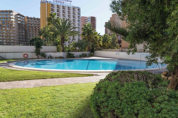 La Niña 18 By Gestaltur - Benidorm