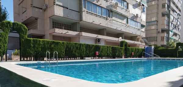 Modern Apartment With Swimming Pool And Free Bikes - Benidorm