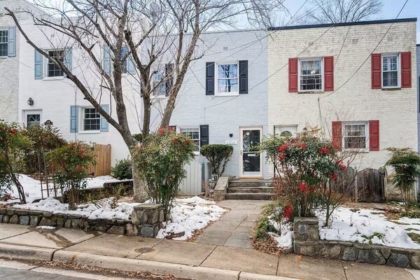 Del Rey Luxe King Bed Family Friendly  10 Min/dc - Alexandria, VA