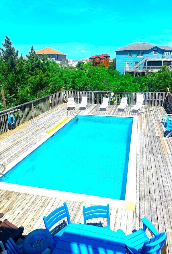 Have Loads Of Fun At Oceanside Cottage In Corolla! Start Your Vacation Now! - Corolla, NC