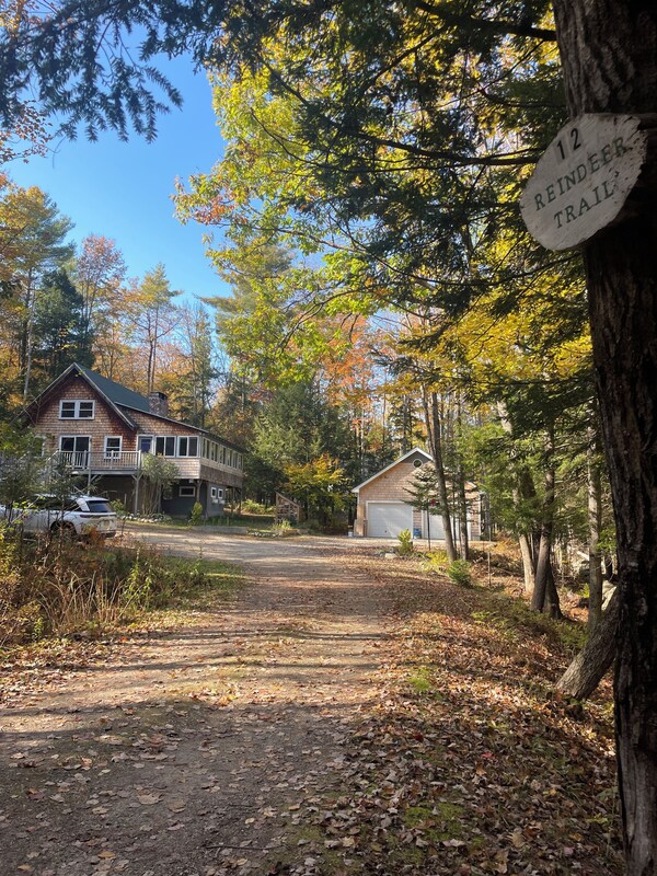 Charming Maine Cabin In Bridgton Highland Lake - Bridgton, ME