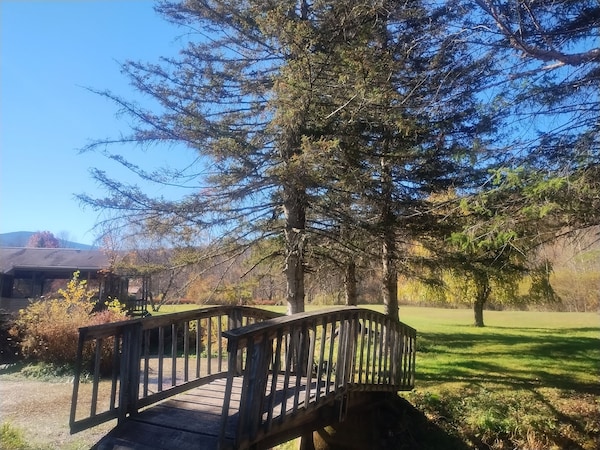 Cold Spring Lodge - Hotel A - Hudson Valley, NY