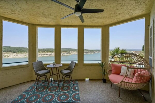 Island Breeze | 2 Bed, 1 Bath - Lago Vista, TX