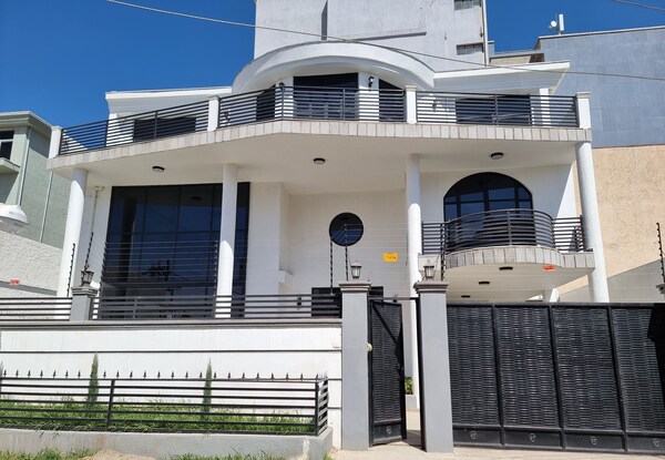 Luxury Unfurnished G+2 House For Rent - Addis Ababa