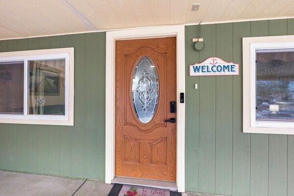 Welcome To The Tiki Hut - Laughlin, NV