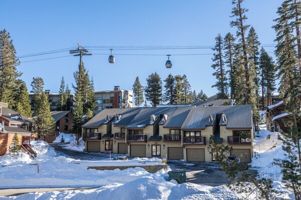 Slopeside Retreat At Mammoth Mountain, Ski-in\\ski-out At Canyon Lodge - Californie