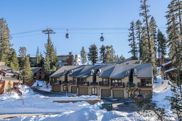 Slopeside Retreat At Mammoth Mountain, Ski-in\\ski-out At Canyon Lodge - Californie