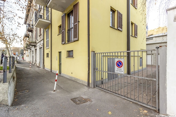Lovely One Bedroom Apartment With 2 Balconies! Como San Giovanni - Como